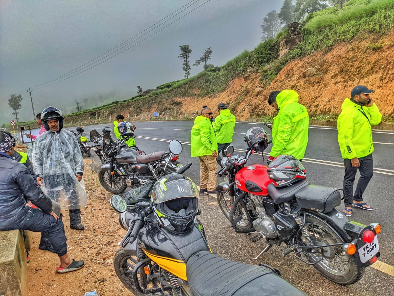 Chennai-Munnar Group Bike Ride Exclusive club for Honda CB350